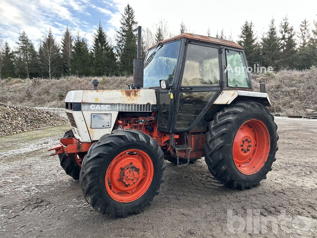 Prodaje se Case IH 1390 4-WD traktor točkaš na aukciji