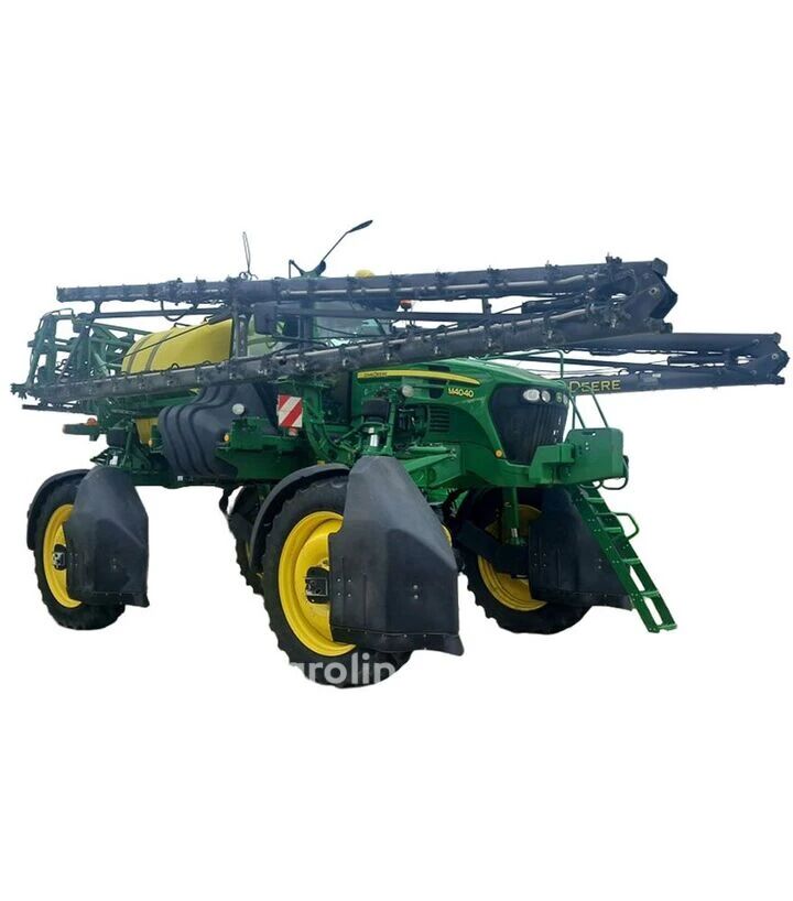 John Deere M4040 samohodna prskalica