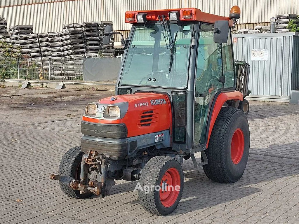 Kubota STV40 mini traktor