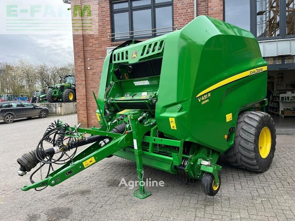 John Deere v451r balirka za četvrtaste bale