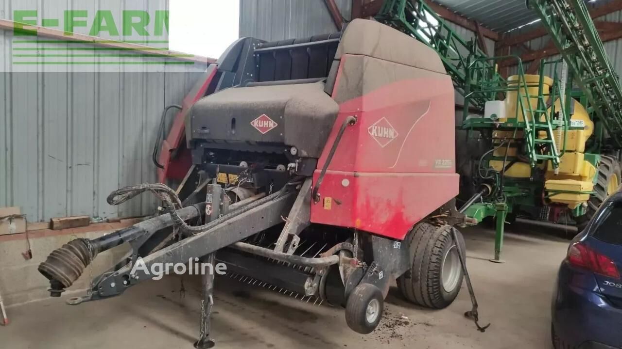 Kuhn presse à balles rondes vb2255 kuhn balirka za četvrtaste bale
