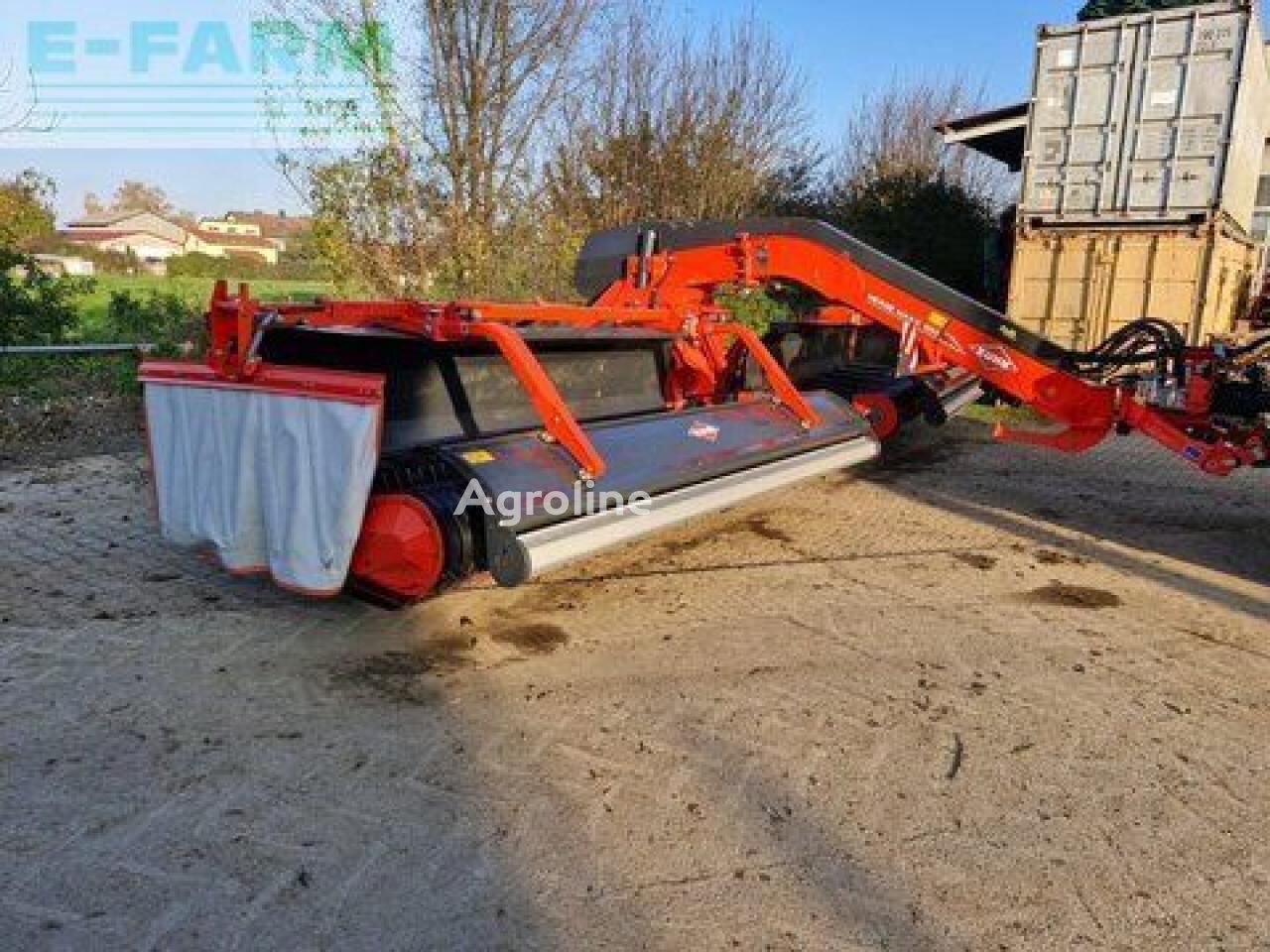 Kuhn merge maxx 950 prevrtač sena
