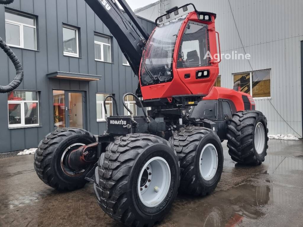 Komatsu 931 harvester