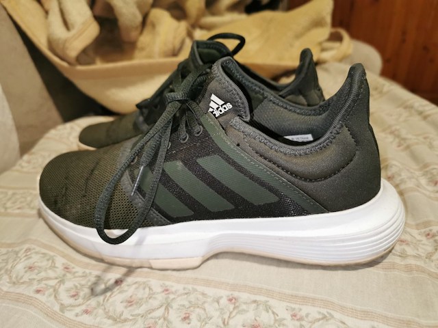Adidas tennis patike br. 39i1/3