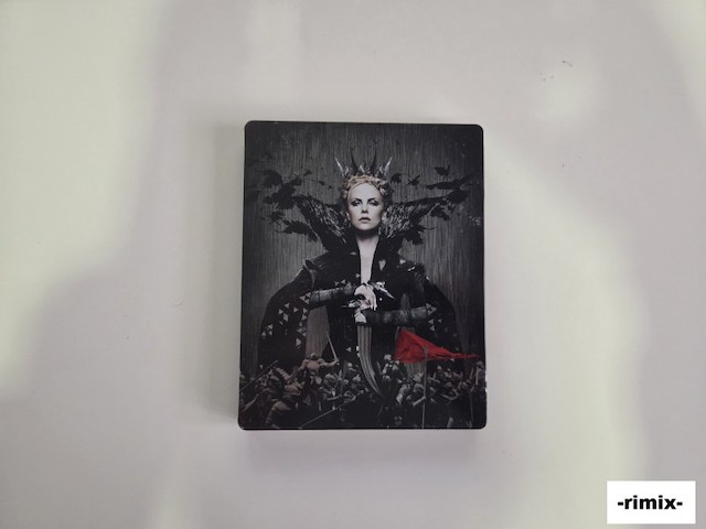 Blu ray + DVD steelbook - Snow white and Huntsman
