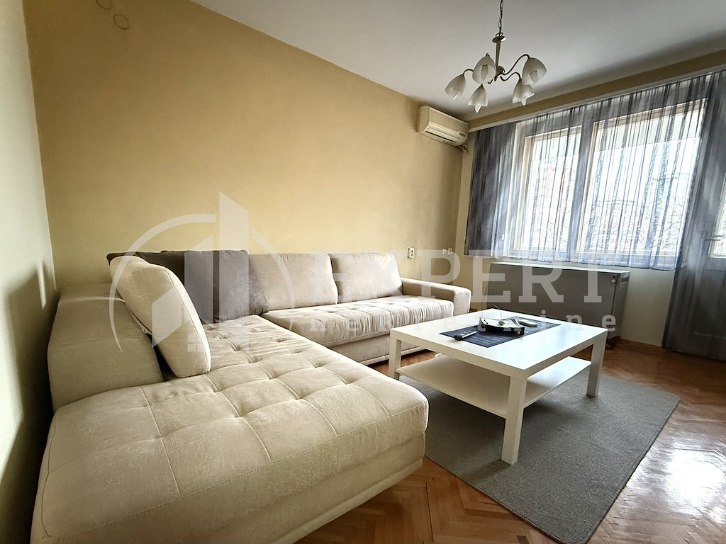 Dvosoban stan, 60 m2, Centar, Nikole Pašića ID: i-013208