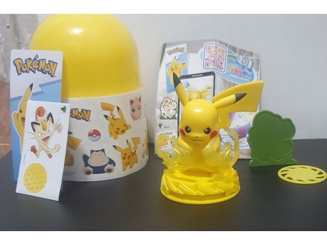 Kinder surprise Maxi Pokemon Pikachu VCE13