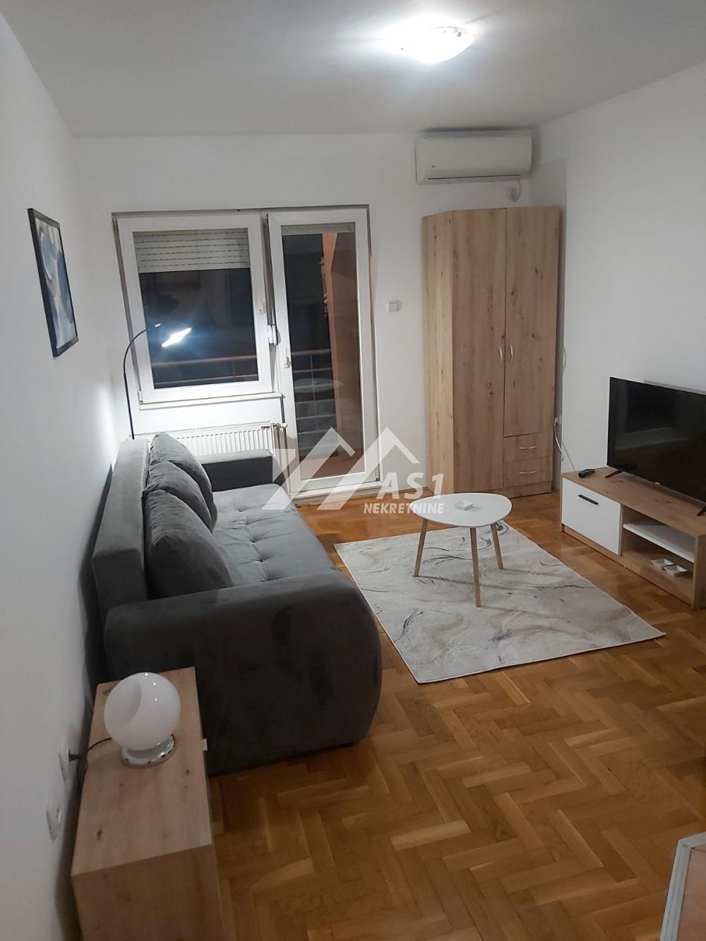 IZDAJE SE GARSONJERA NA TELEPU-NOVO ID#4699 280 €