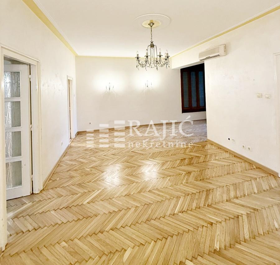 Izdato! Vračar(Krunski venac)Prote Mateje,90m2,3.0 #4321 1.000 €