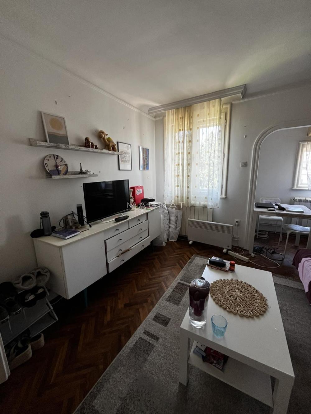 Bitef teatar–RETKO U PONUDI, 24m²-125.000 € ID#5401 125.000 €
