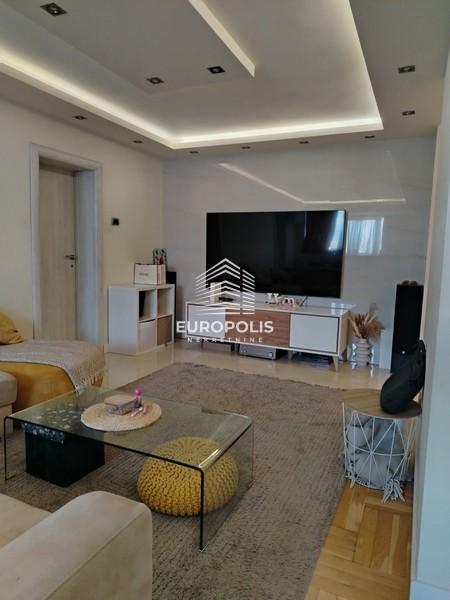 Lux, 2.0 ID#8738 195.000 €