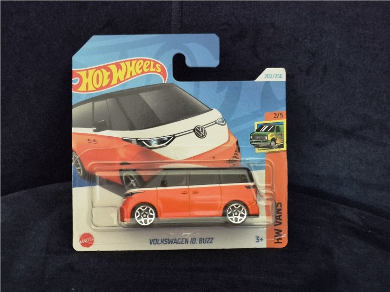 Hot Wheels WV Buzz