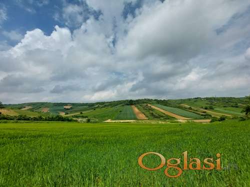 Uknjižen Građevinski plac u Bukovcu