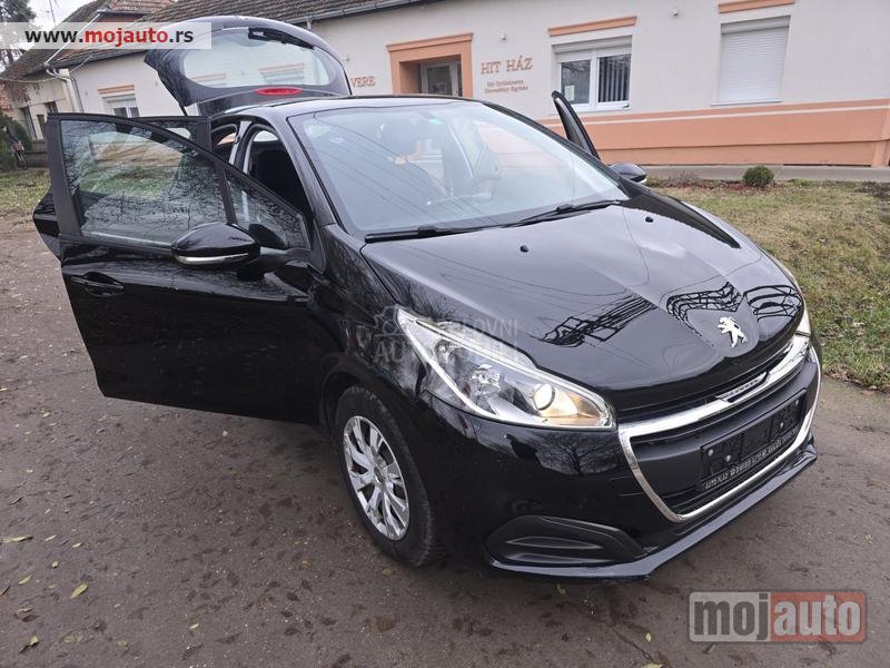 Peugeot 208 1,2 Allure