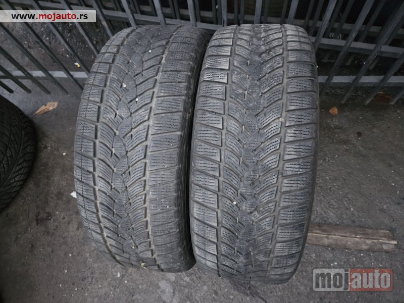 235-55-18 Goodyear kao nove odlicne m+s