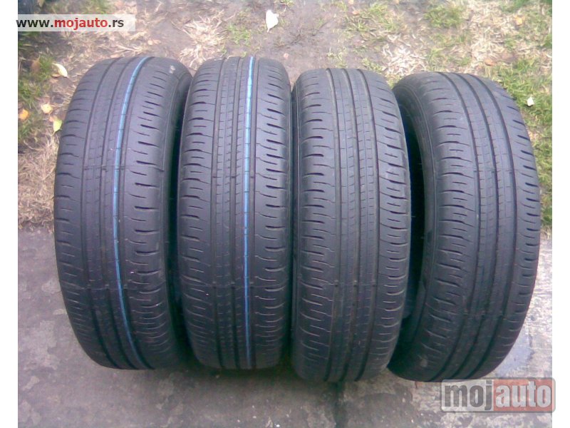205/65R16 96H Falken ZIEX ZE010B