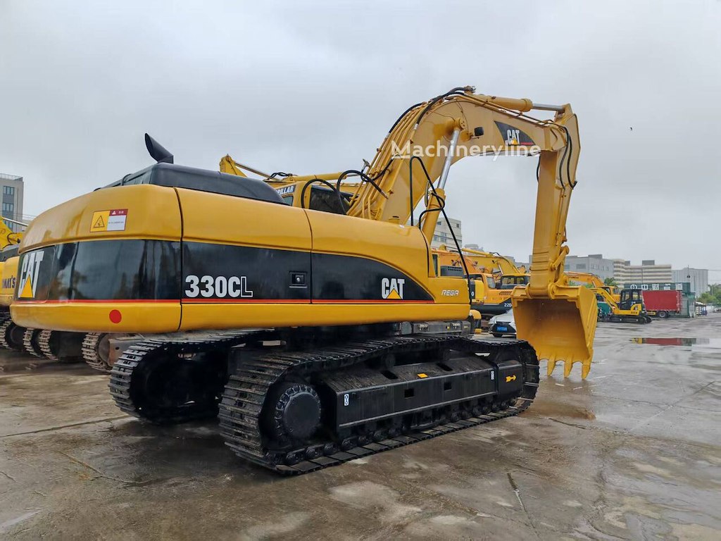 Caterpillar 330CL bager guseničar