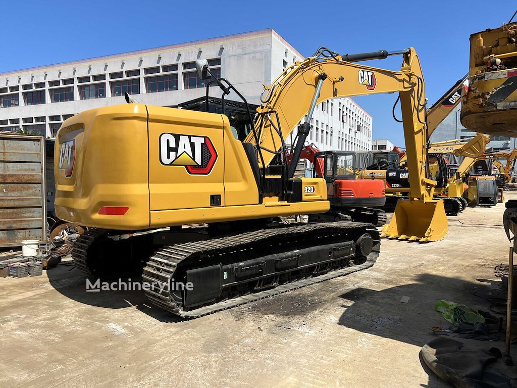 Caterpillar 320 bager guseničar