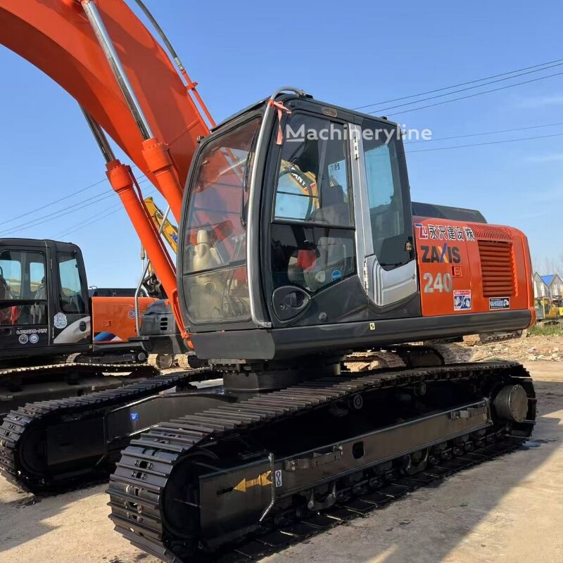 Hitachi ZX 240 bager guseničar