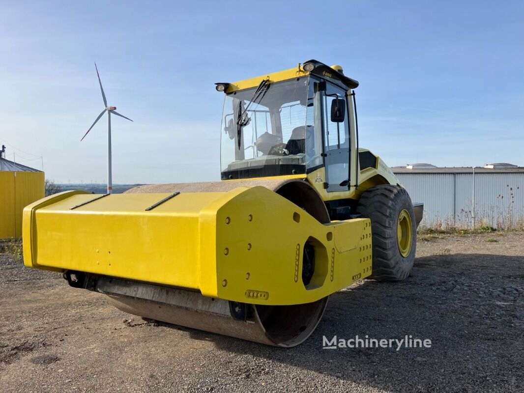 BOMAG BW 226 BVC-5 Stage IIIa/Tier 3 kompaktor s jednim valjkom