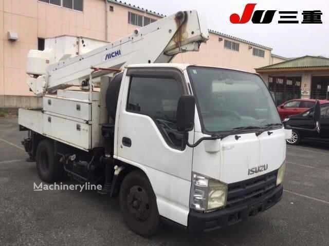 Isuzu ELF auto dizalica s korpom