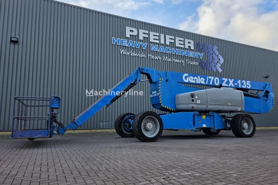 Genie ZX135/70 Diesel, 4x4x4 Drive, 43m Lifting Height, hidraulična zglobna platforma