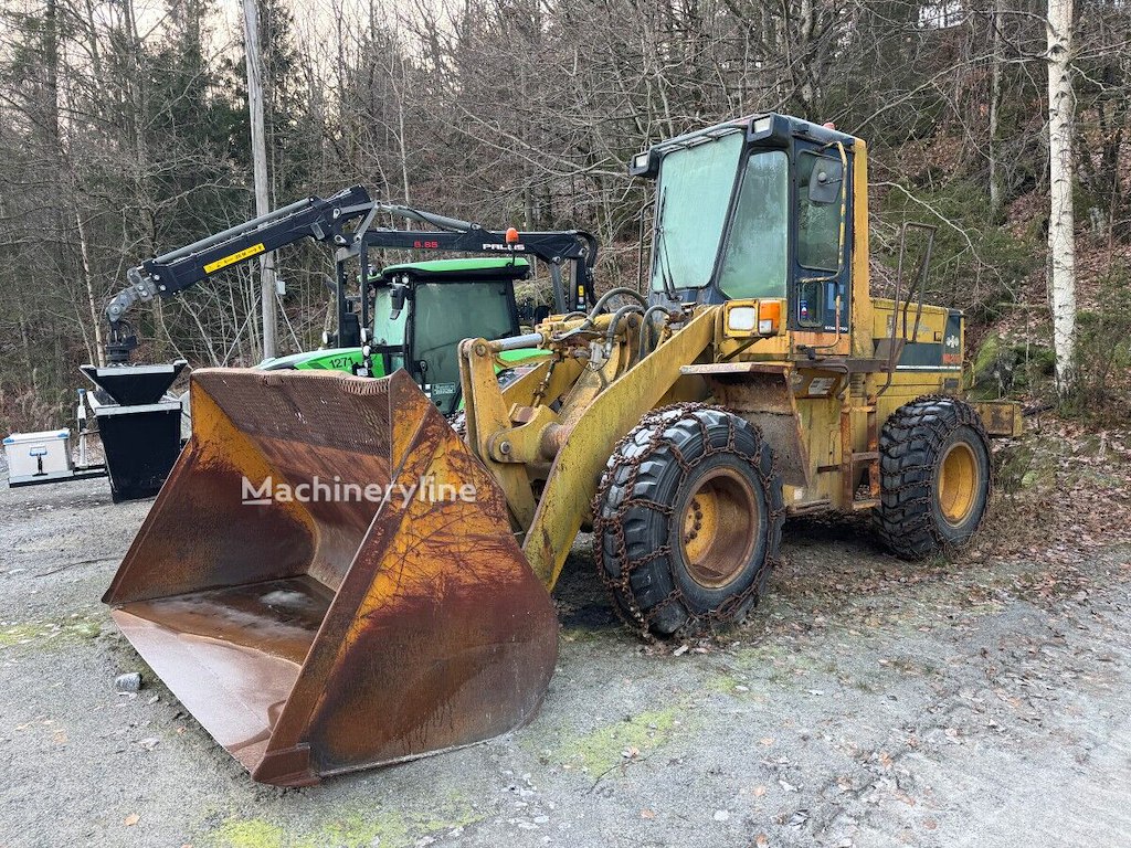Prodaje se Komatsu WA200 Hjullaster prednji utovarivač na aukciji