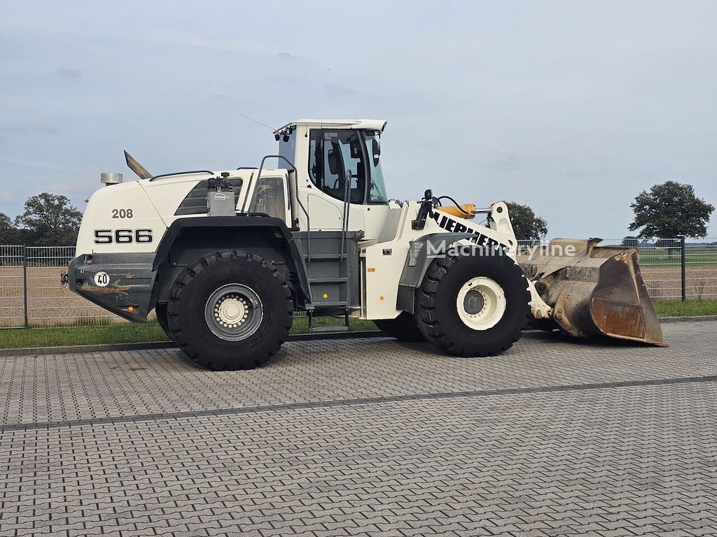 Liebherr L 566 prednji utovarivač