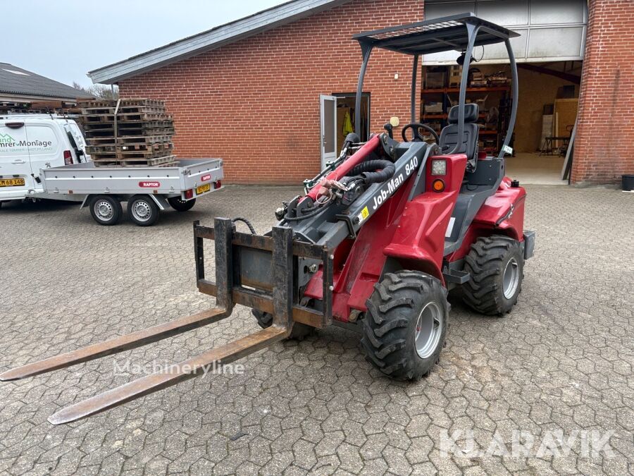 Prodaje se Job-man 840 teleskopski prednji utovarivač na aukciji