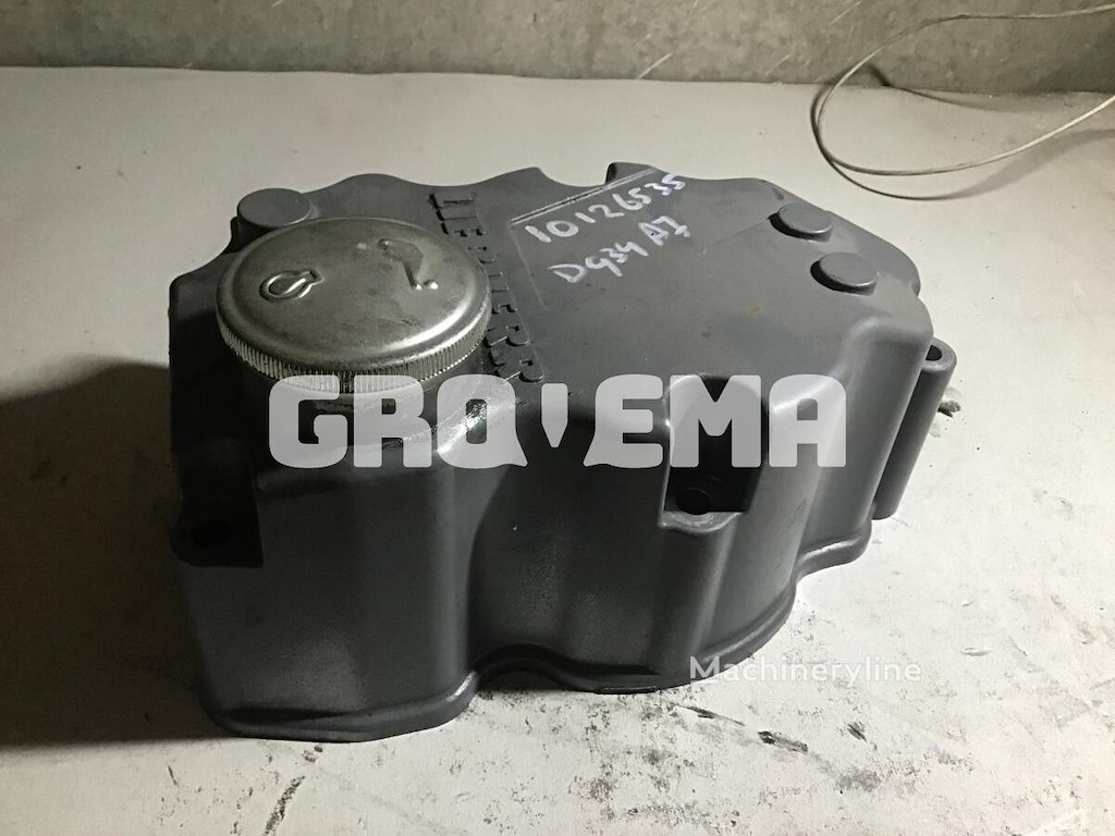 Bosch Cylinder Head Cover 10126535 pumpa za gorivo za Liebherr D906T bagera