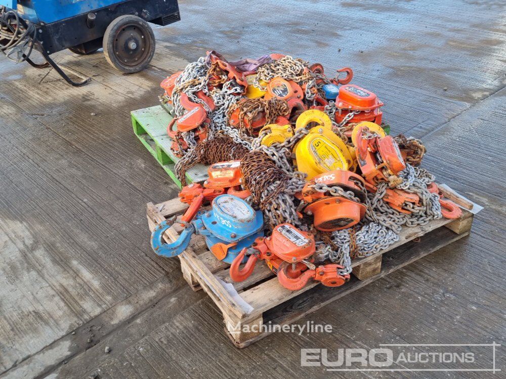 Prodaje se Pallet of Various Sized Chain Block & Tackle (2 of) kašiku za prednje utovarivač na aukciji