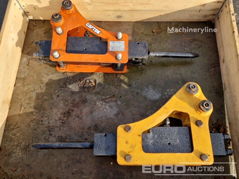 Prodaje se Hydraulic Breaker (2 of) hidraulični čekić na aukciji
