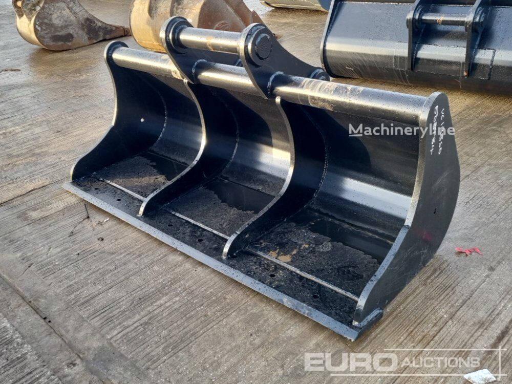 Prodaje se 82" Ditching Bucket 90mm Pin to suit 30 Ton Excavator sejalnu kašiku na aukciji