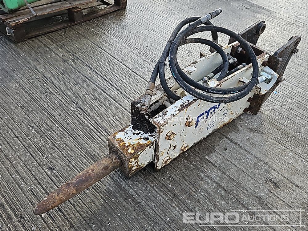 Prodaje se FRD Hydraulic Breaker 45mm Pin to suit 4-6 Ton Excavator hidraulični čekić na aukciji