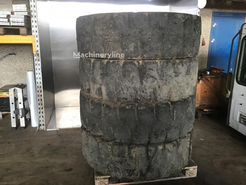 Liebherr Solid Tires 16.00/25 univerzalna guma