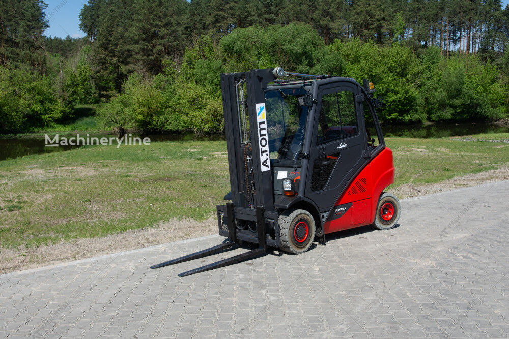 Linde H25T-02 viljuškar na gas