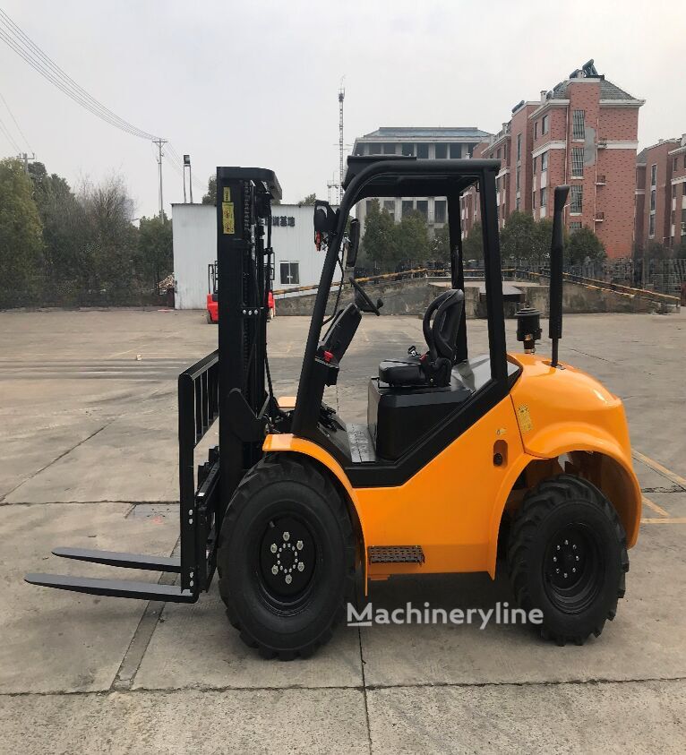 Novi Müller Machinery Diesel rough terrain forklift (Kubota motor) 2.5t RTM25-4WD dizel viljuškar