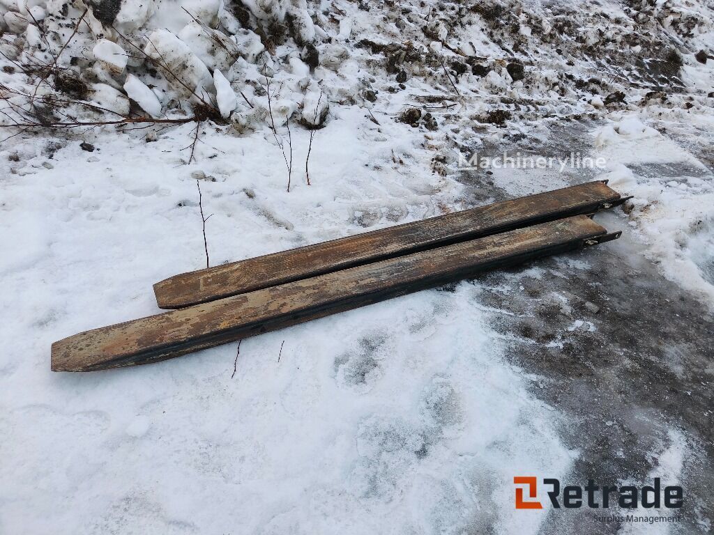 Prodaje se Gaffelforlengere, Manitou teleskoptruck viljuške na aukciji