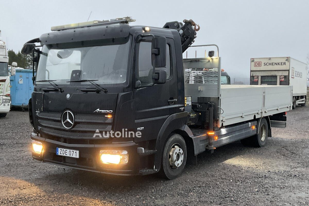 Prodaje se Mercedes-Benz ATEGO kamion s ravnom platformom na aukciji