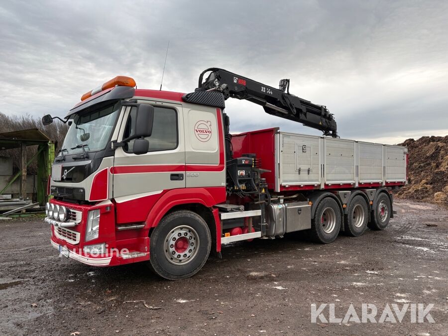 Prodaje se Volvo FM 500 8*4 kamion s ravnom platformom na aukciji