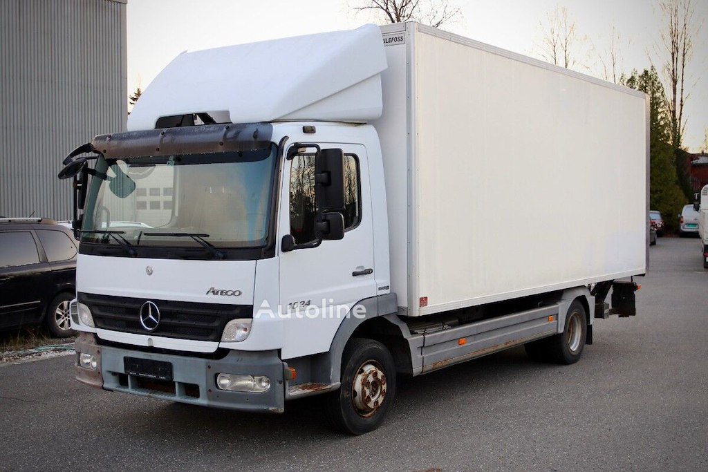 Prodaje se Mercedes-Benz Atego kamion furgon na aukciji