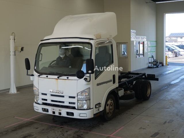 Isuzu ELF kamion šasija