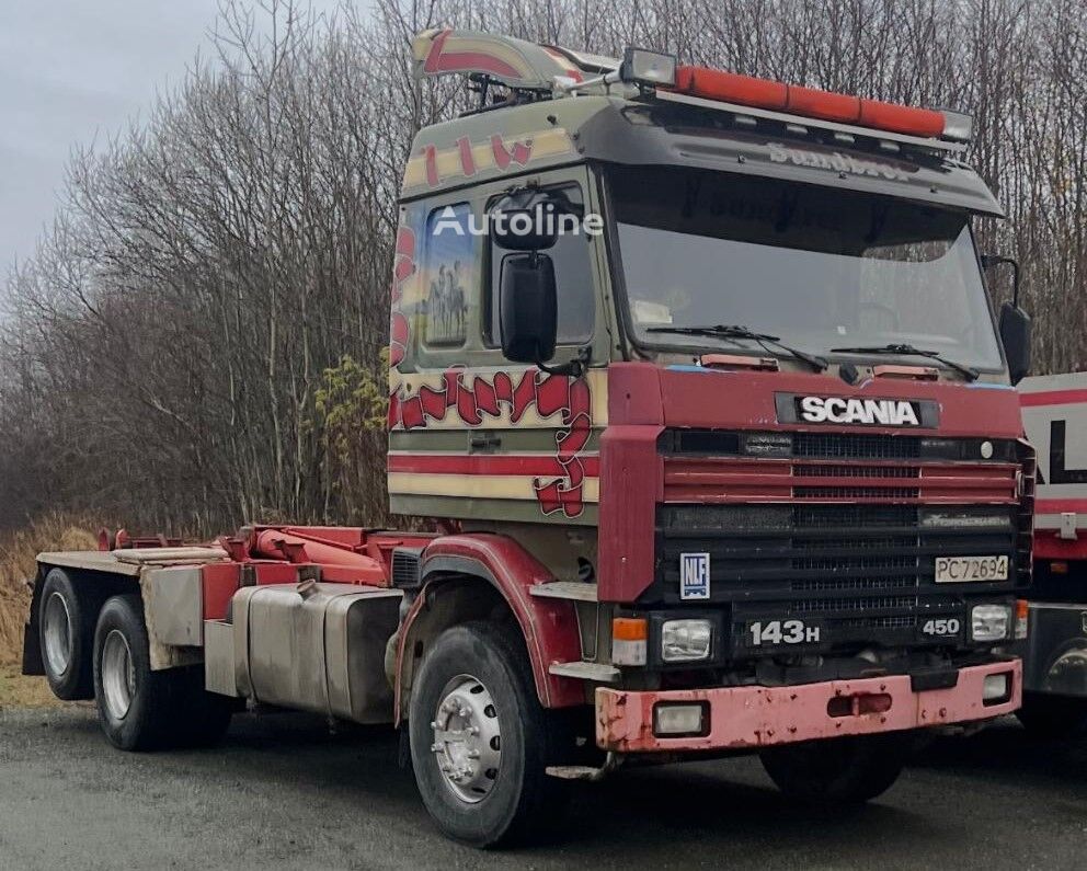 Prodaje se Scania 143 Topliner med krokløft EU OK 11.2026 rol kiper sa kukom na aukciji