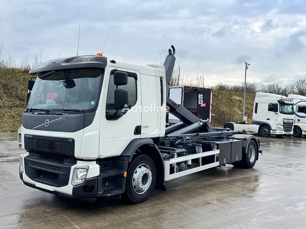Volvo FE 250 18t HAAKSYSTEEM EURO6 kamion rol kiper