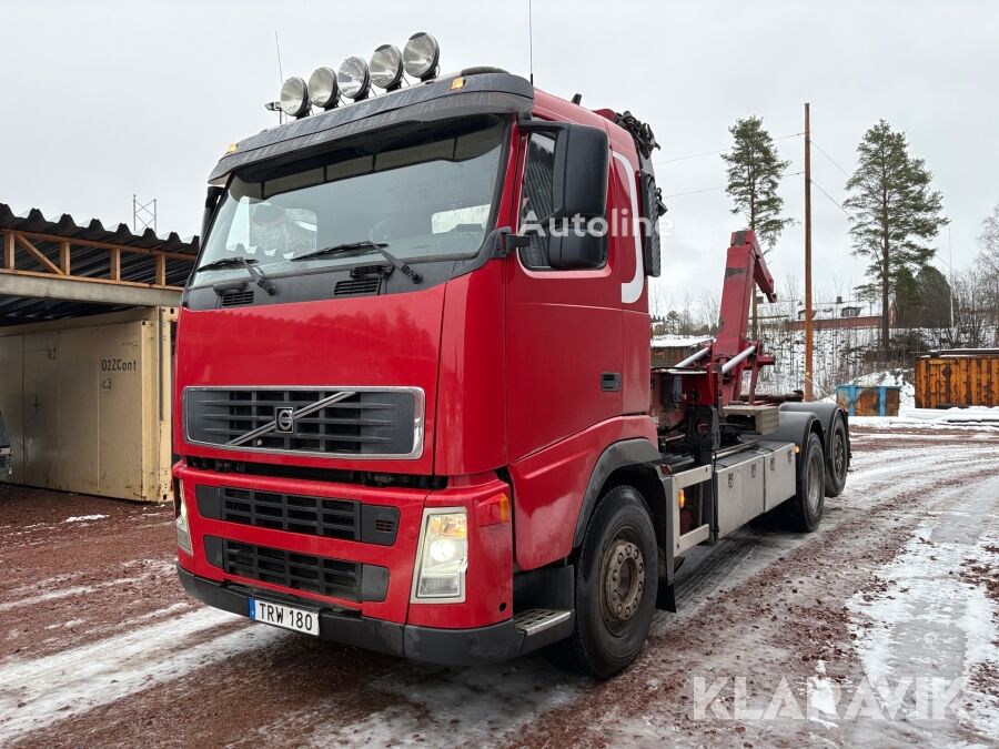 Prodaje se Volvo FH12 6x2 rol kiper sa kukom na aukciji