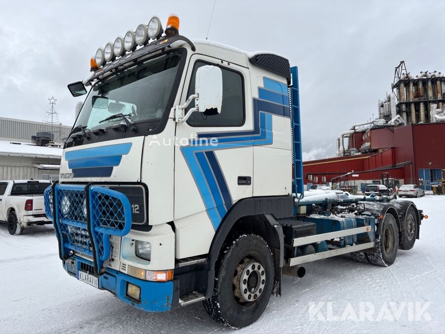Prodaje se Volvo FH 12 rol kiper sa kukom na aukciji