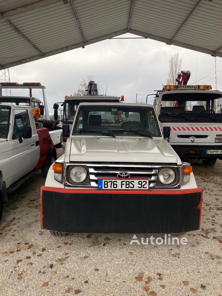 Toyota LANDCRUISER šlep auto < 3.5t