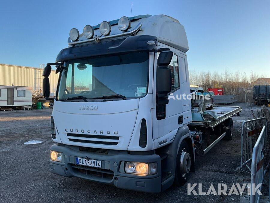 Prodaje se IVECO Eurocargo 150E25 kamion platforme na aukciji