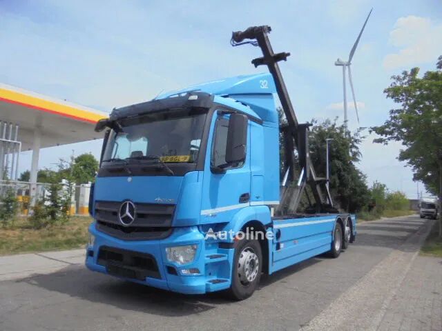 Mercedes-Benz Antos 2733 kamion sa kukom za podizanje tereta