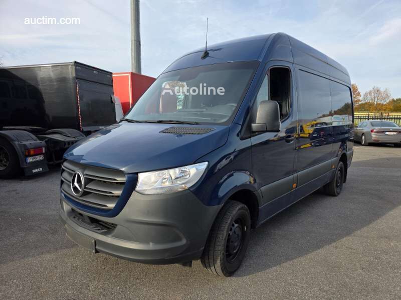 Prodaje se Mercedes-Benz Sprinter minibus furgon na aukciji